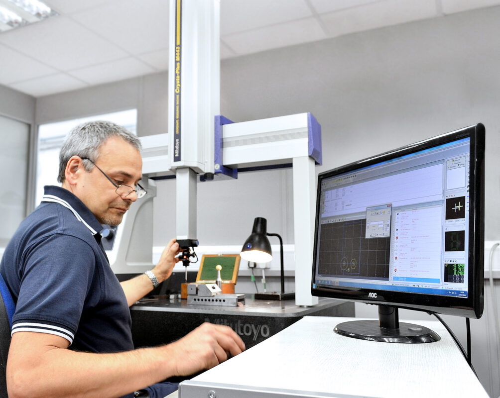 Ford Aerospace 'Coordinating' Quality With Mitutoyo - Mitutoyo