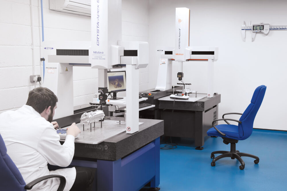 First Advanced Mitutoyo CMM In Europe For The ESL Group - Mitutoyo